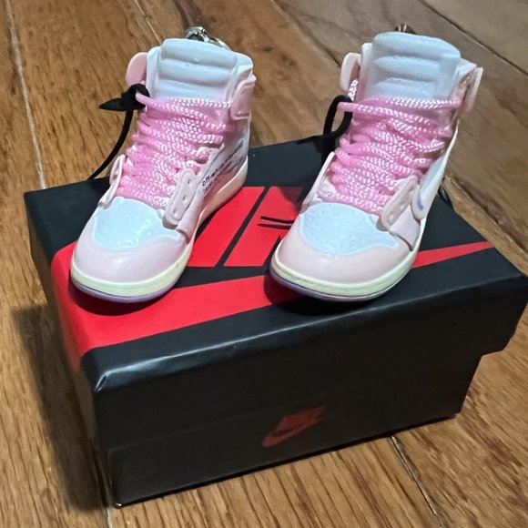 Accessories | Mini Shoes Keychain Pair With The Box Mini Kicks Mini ...